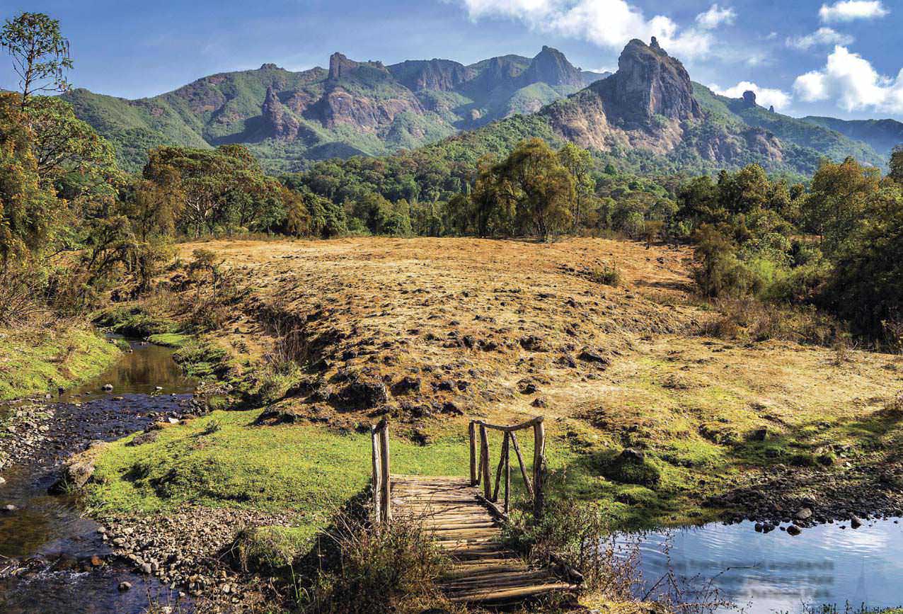 Explore Africa's Alpine Zone | Backpacker - Mens-Interest - Read this ...